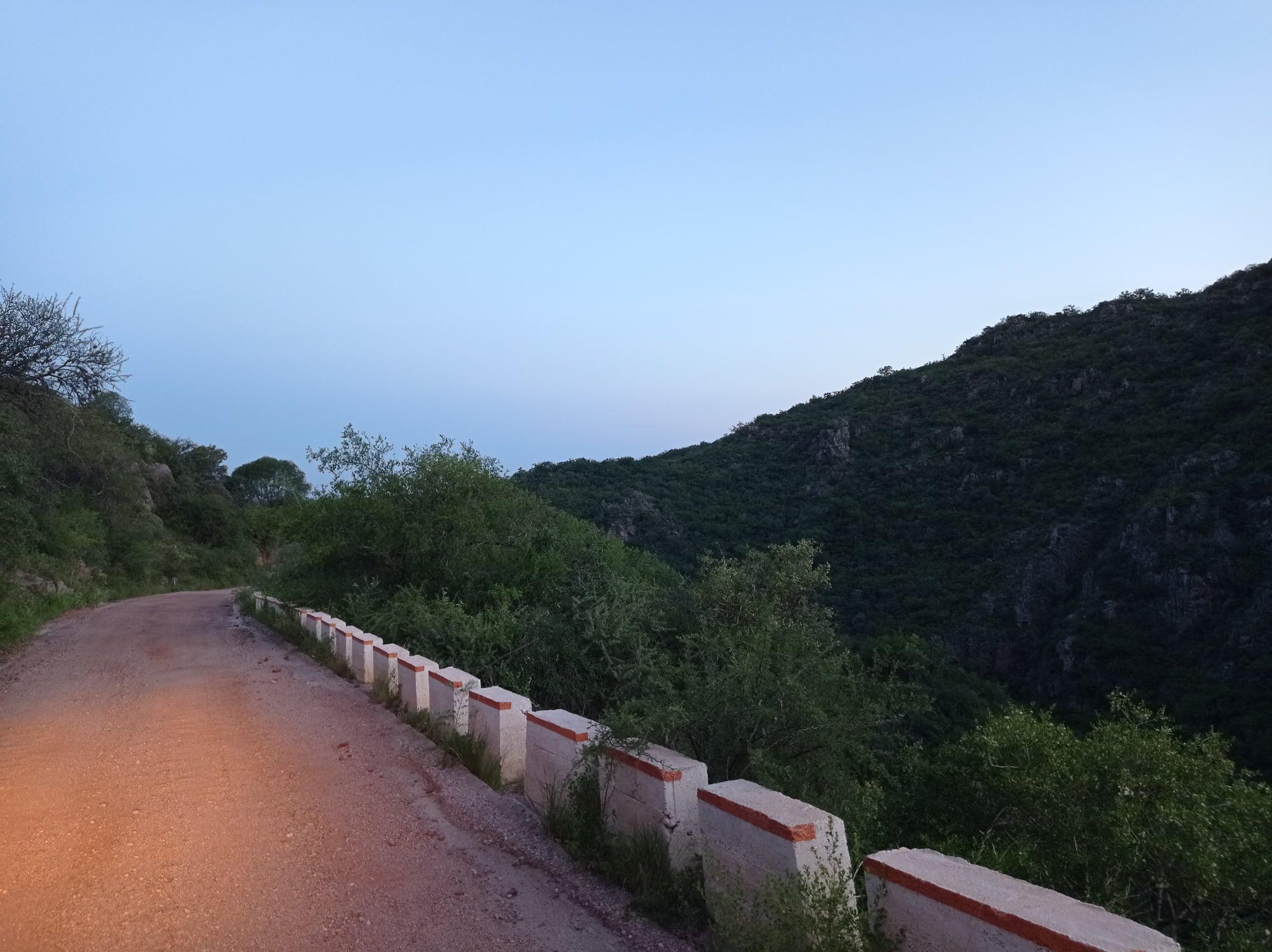 CERRO COLORADO: Para los amantes del ripio… Camino Cerro Colorado ...